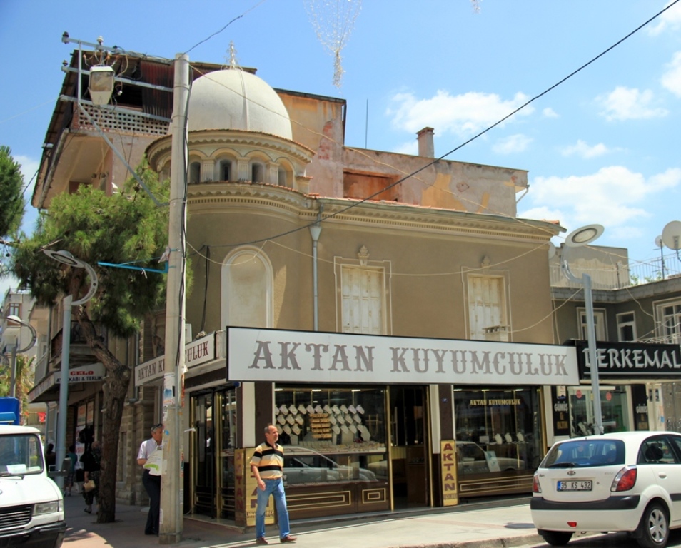 PAPAZIN EVİ - MENEMEN / İZMİR - Tarih Gezisi